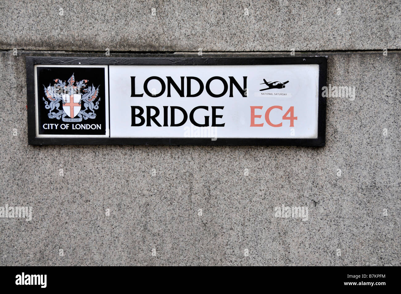 London Bridge sign board Stock Photo - Alamy