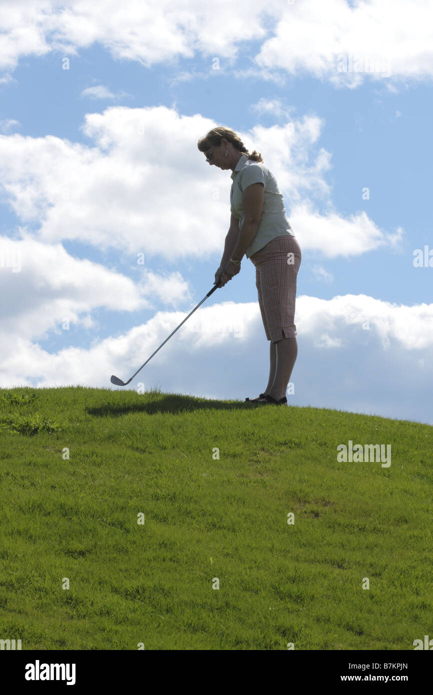Lady golfing hi-res stock photography and images - Alamy