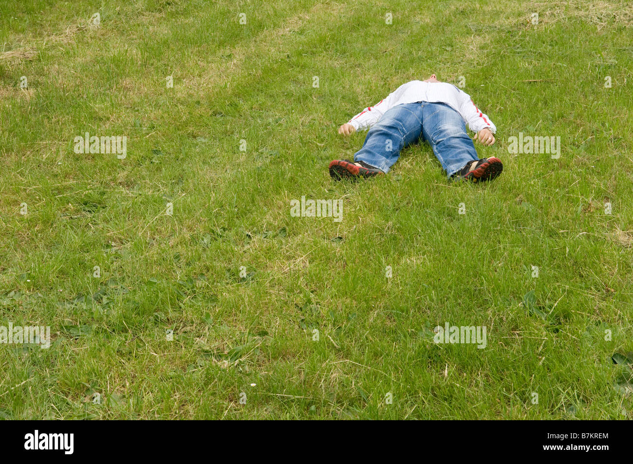 Man lying back relaxing full body hi-res stock photography and images ...