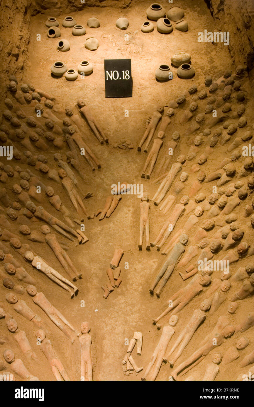 Emperor jingdi tomb hi-res stock photography and images - Alamy