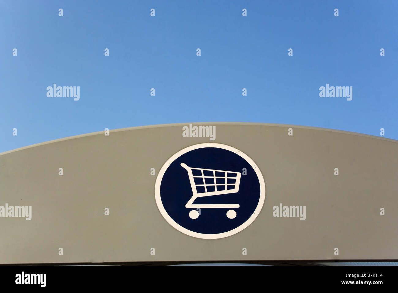 shopping trolley sign on roof of supermarket trolley park Stock Photo ...