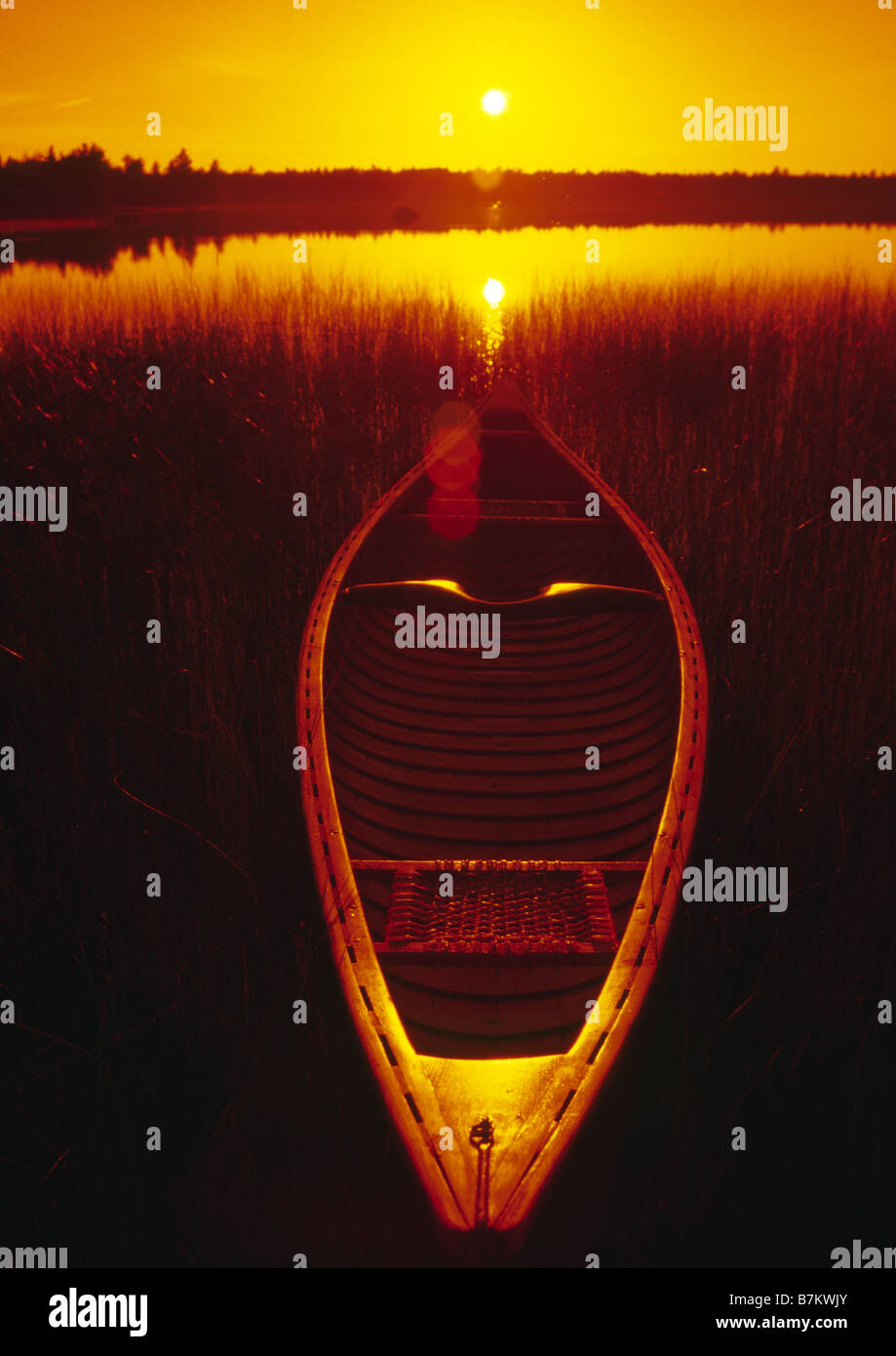 a canadian cedar canoe Stock Photo - Alamy