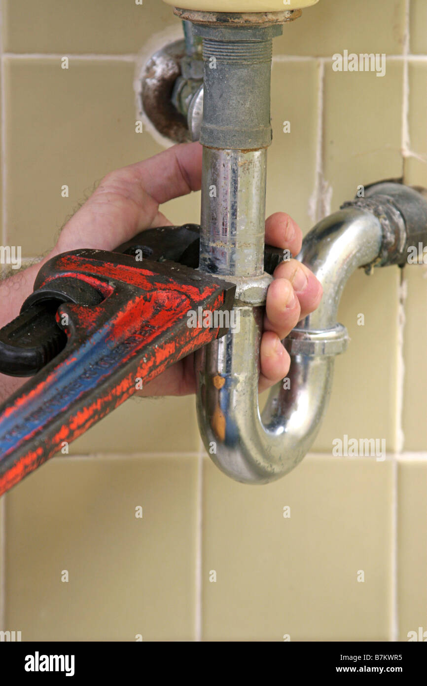 Pipewrench hi-res stock photography and images - Alamy