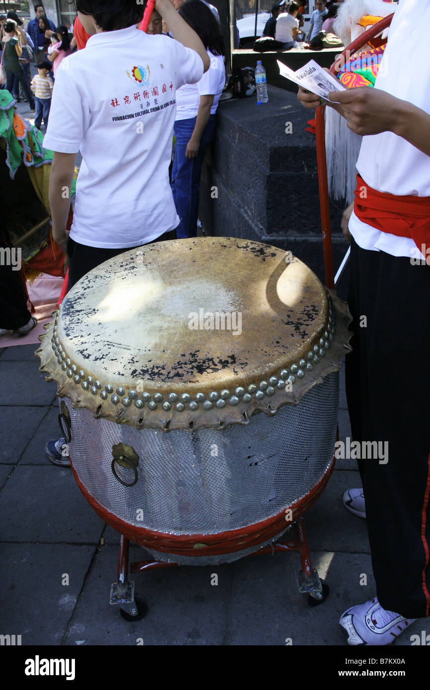 Chinese drum hi-res stock photography and images - Alamy