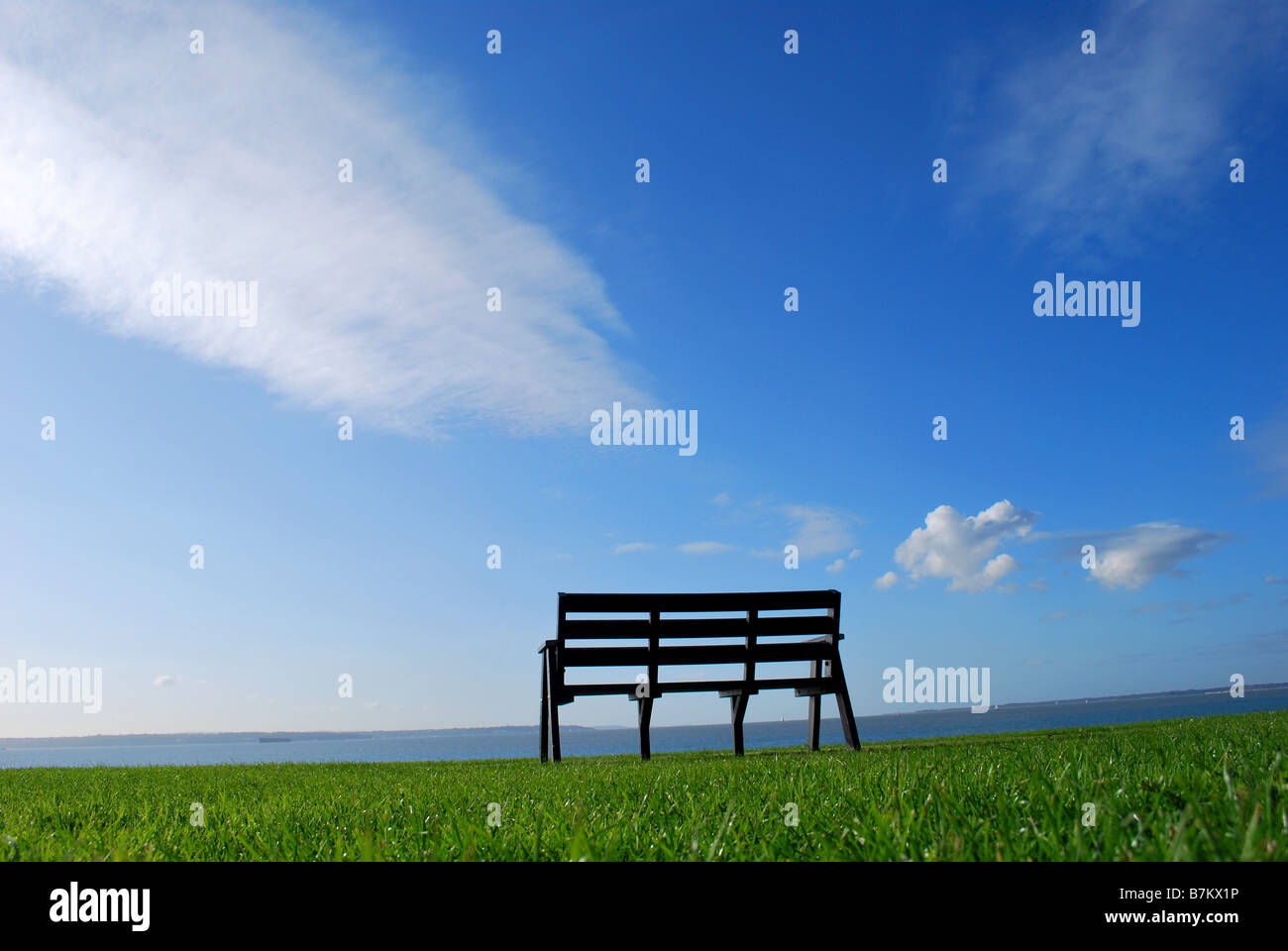 Lonely park bench overlooking hi-res stock photography and images - Alamy