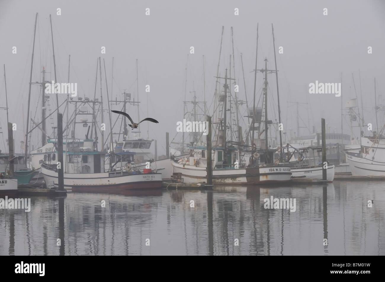 Past boats hi-res stock photography and images - Alamy