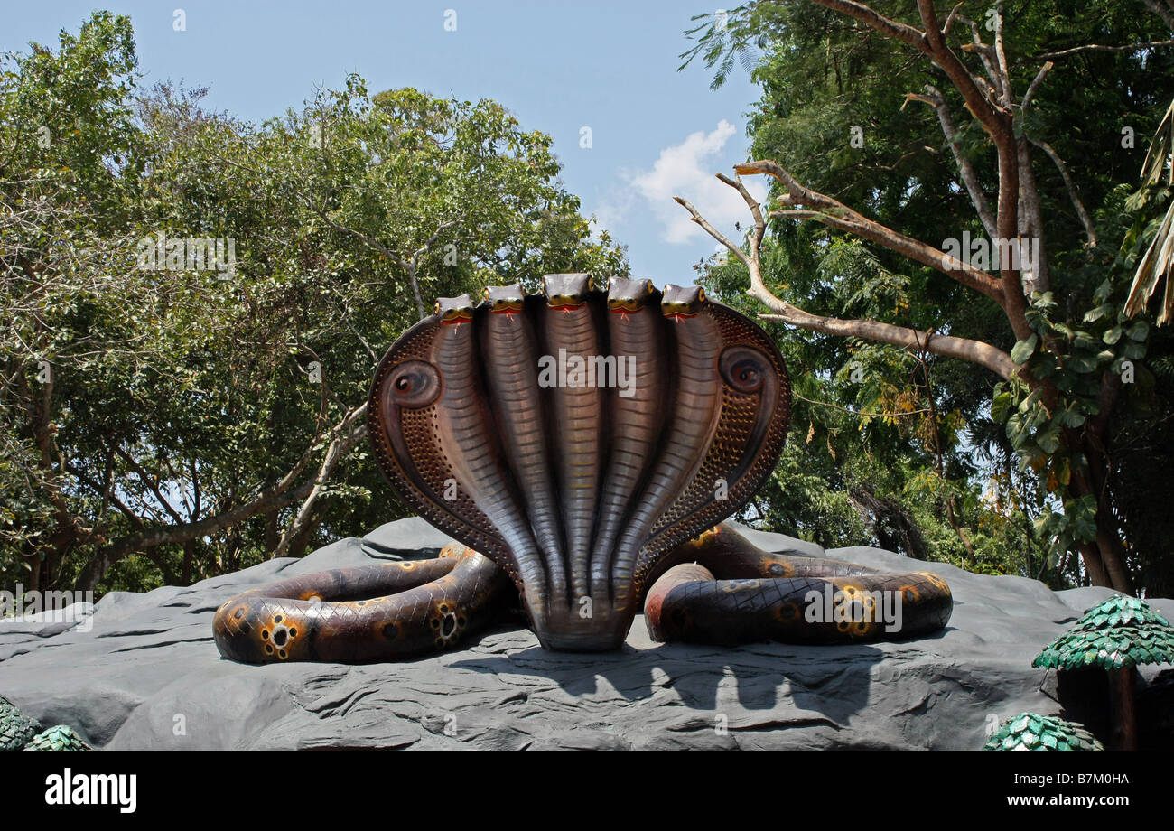 A Reptile structure Stock Photo - Alamy