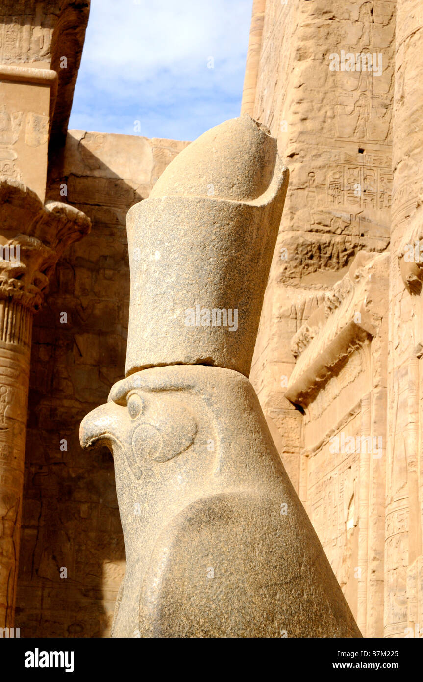 Lion egyptian god osiris hi-res stock photography and images - Alamy