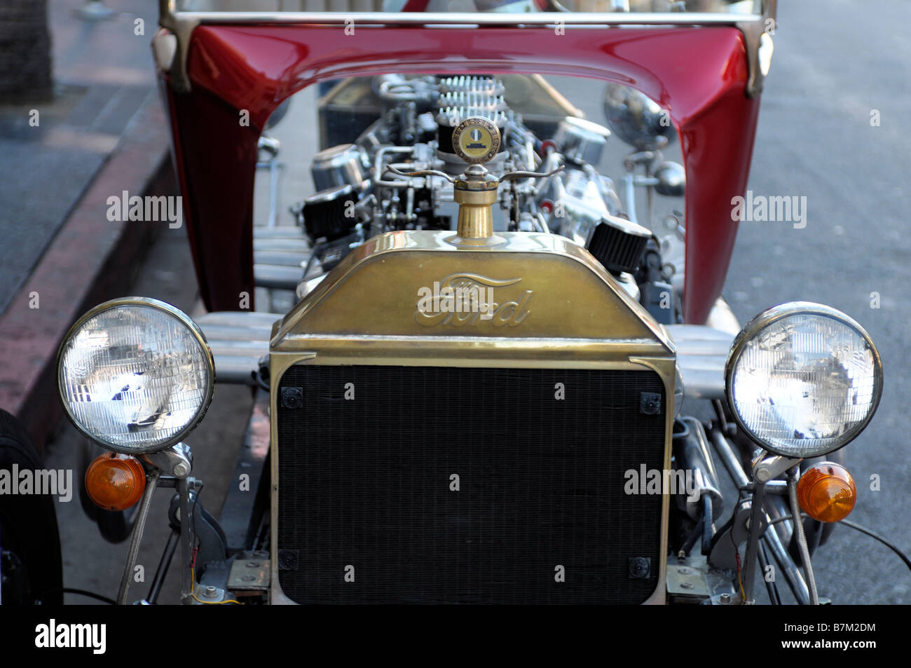 Ford engine block custom customised hot rod hollywood boulevard Los ...