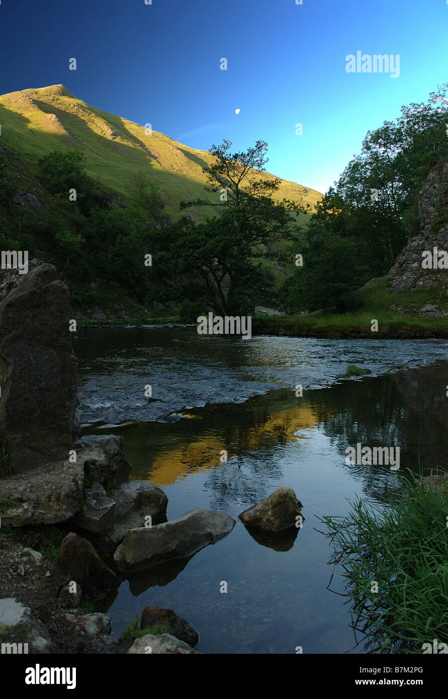 Dove Dale Earlyg Stock Photo - Alamy