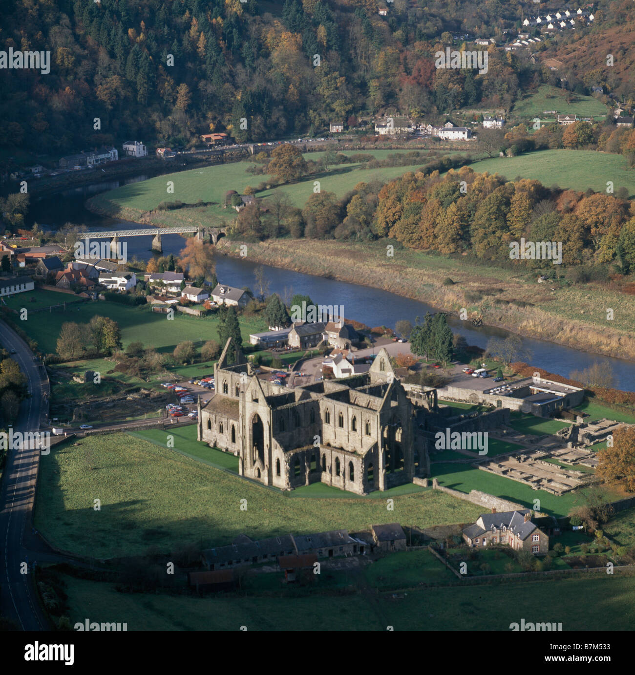 Medieval abbey tintern hi-res stock photography and images - Alamy