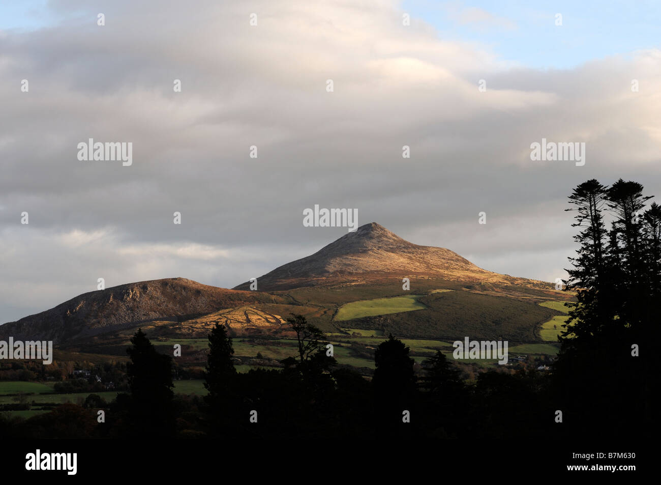 Sugarloaf mountain ireland hi-res stock photography and images - Alamy