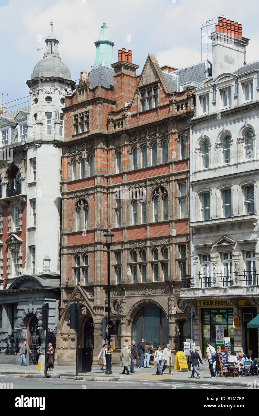 London Whitehall street scene Stock Photo - Alamy