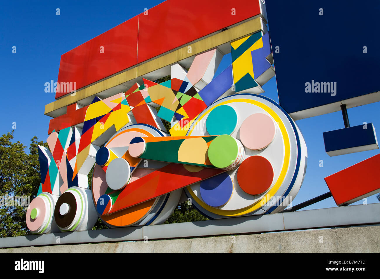 Locomotive monument hi-res stock photography and images - Alamy