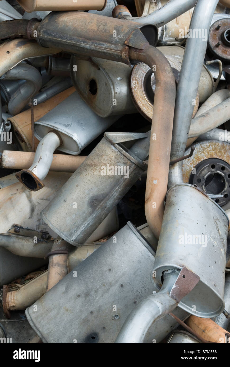 Disposed car parts Stock Photo - Alamy