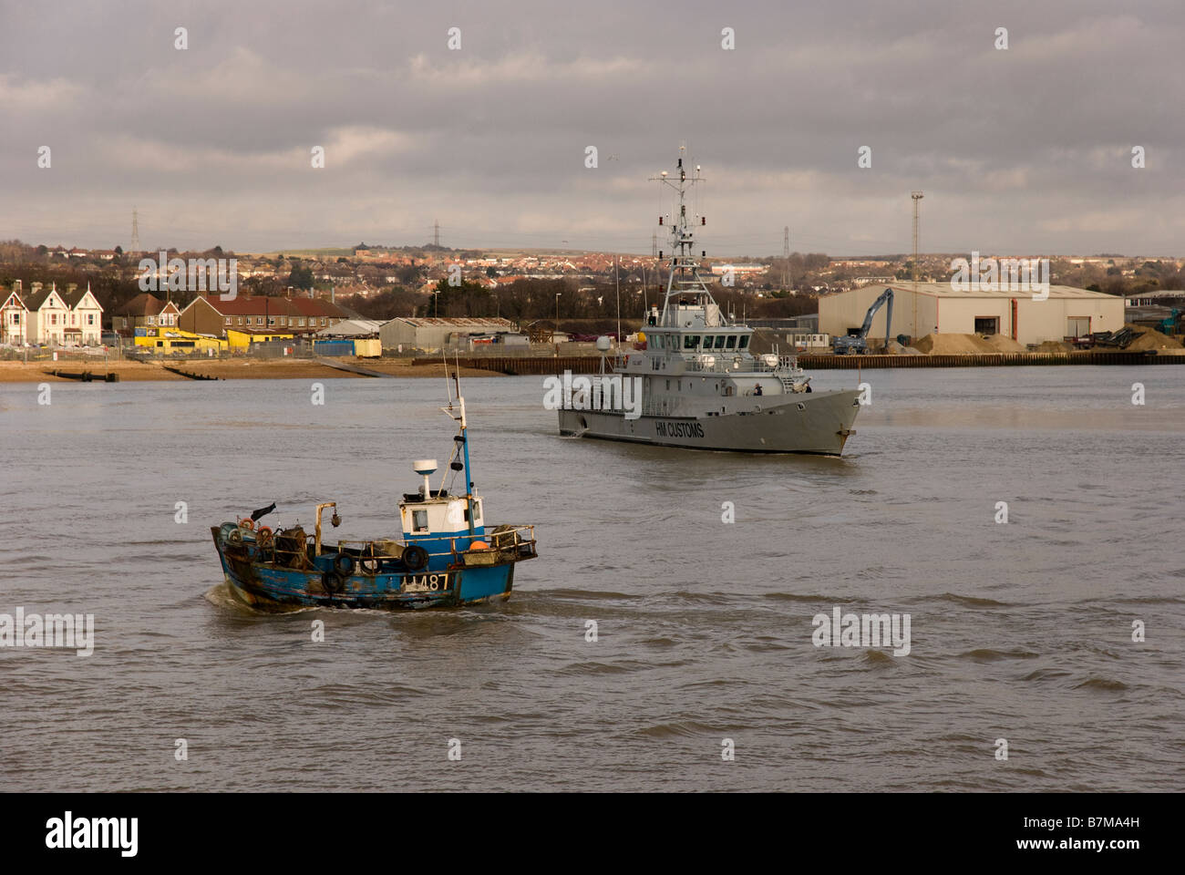 Hm customs patrol boat hi-res stock photography and images - Alamy