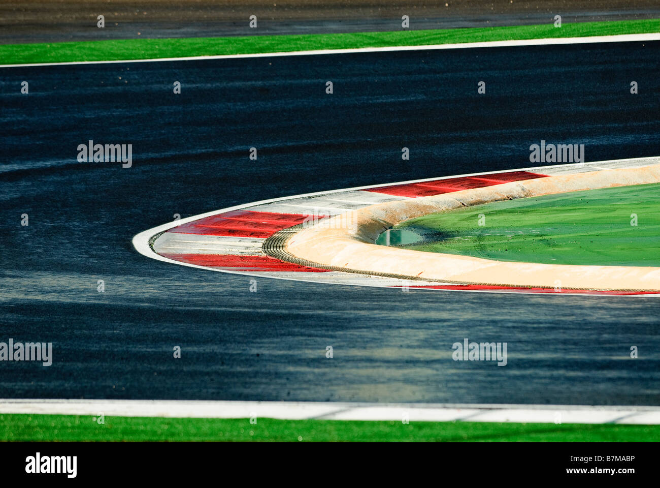 Curb racing hi-res stock photography and images - Alamy