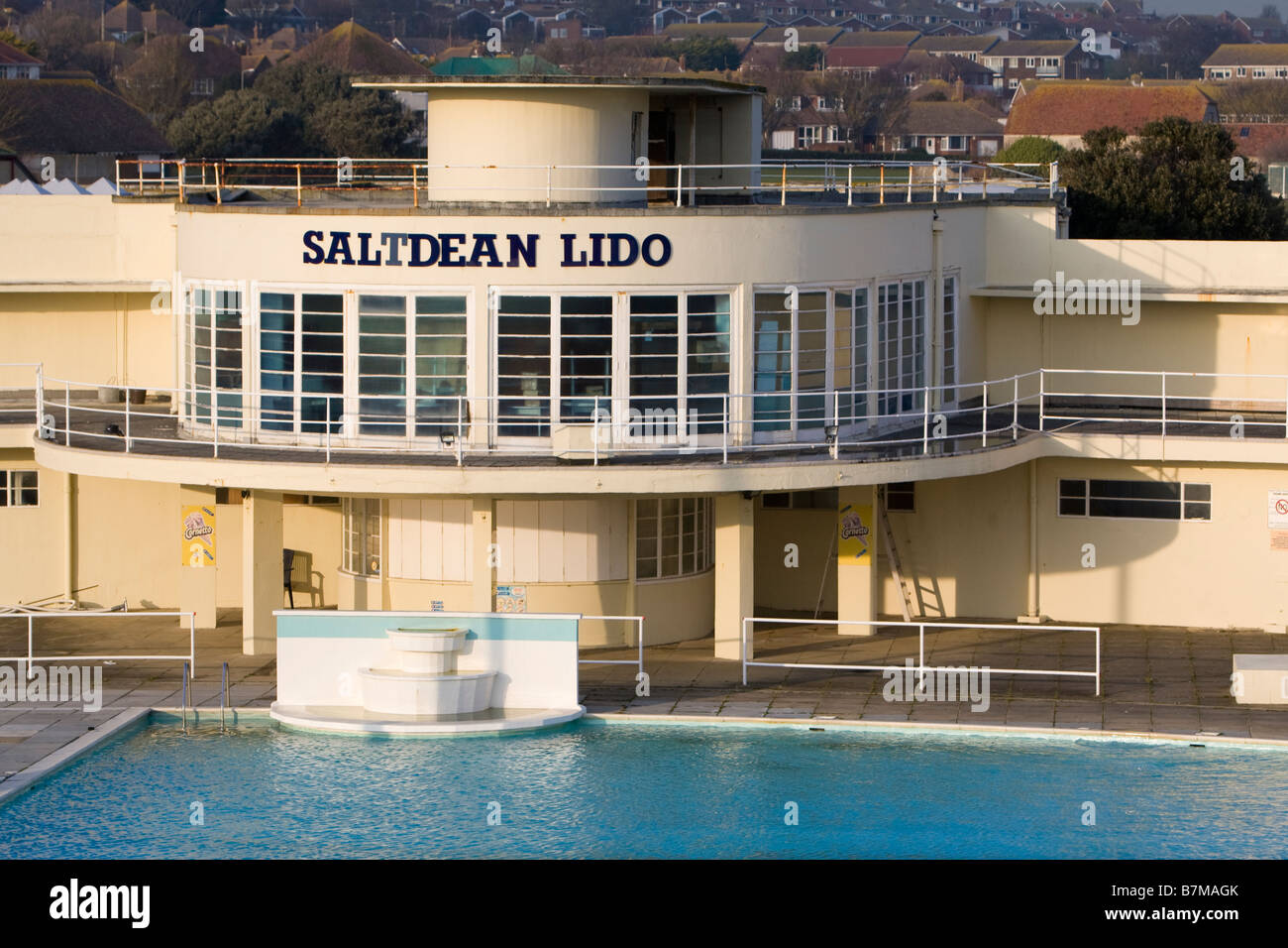 Saltdean hi-res stock photography and images - Alamy