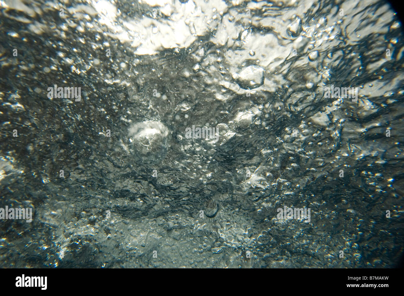 Rain drops underwater surface hi-res stock photography and images - Alamy