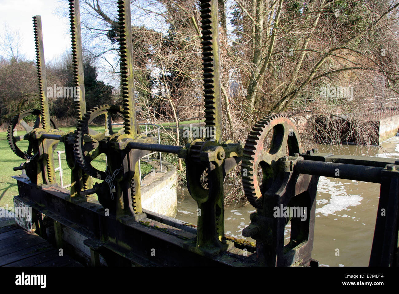 Weir gates hi-res stock photography and images - Alamy