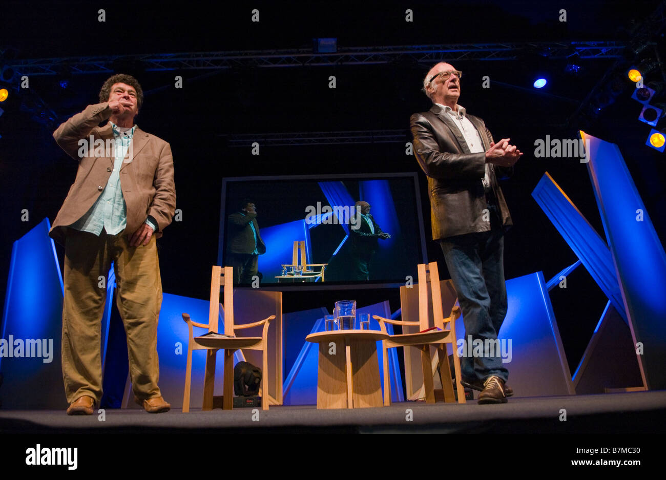 Roger mcgough hi-res stock photography and images - Alamy