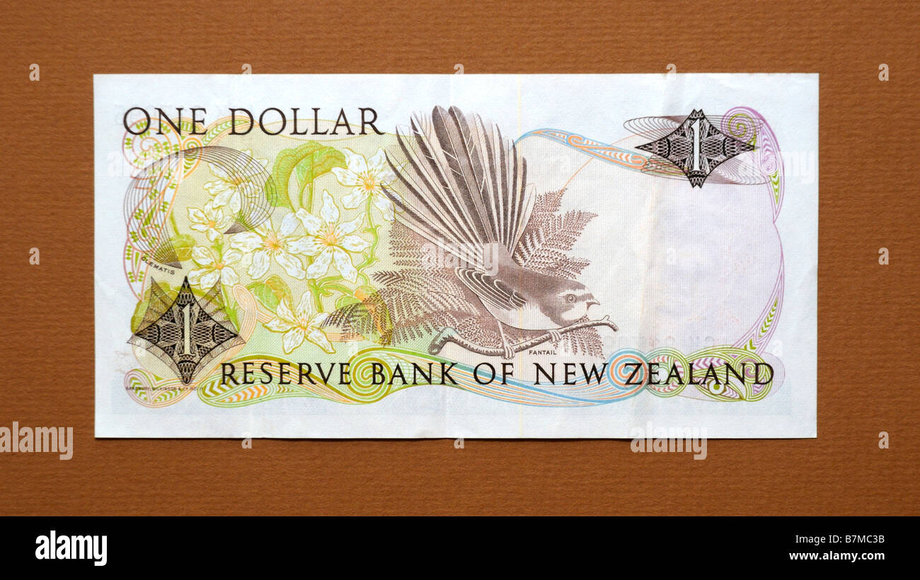 New Zealand 1 One Dollar Bank Note Stock Photo - Alamy