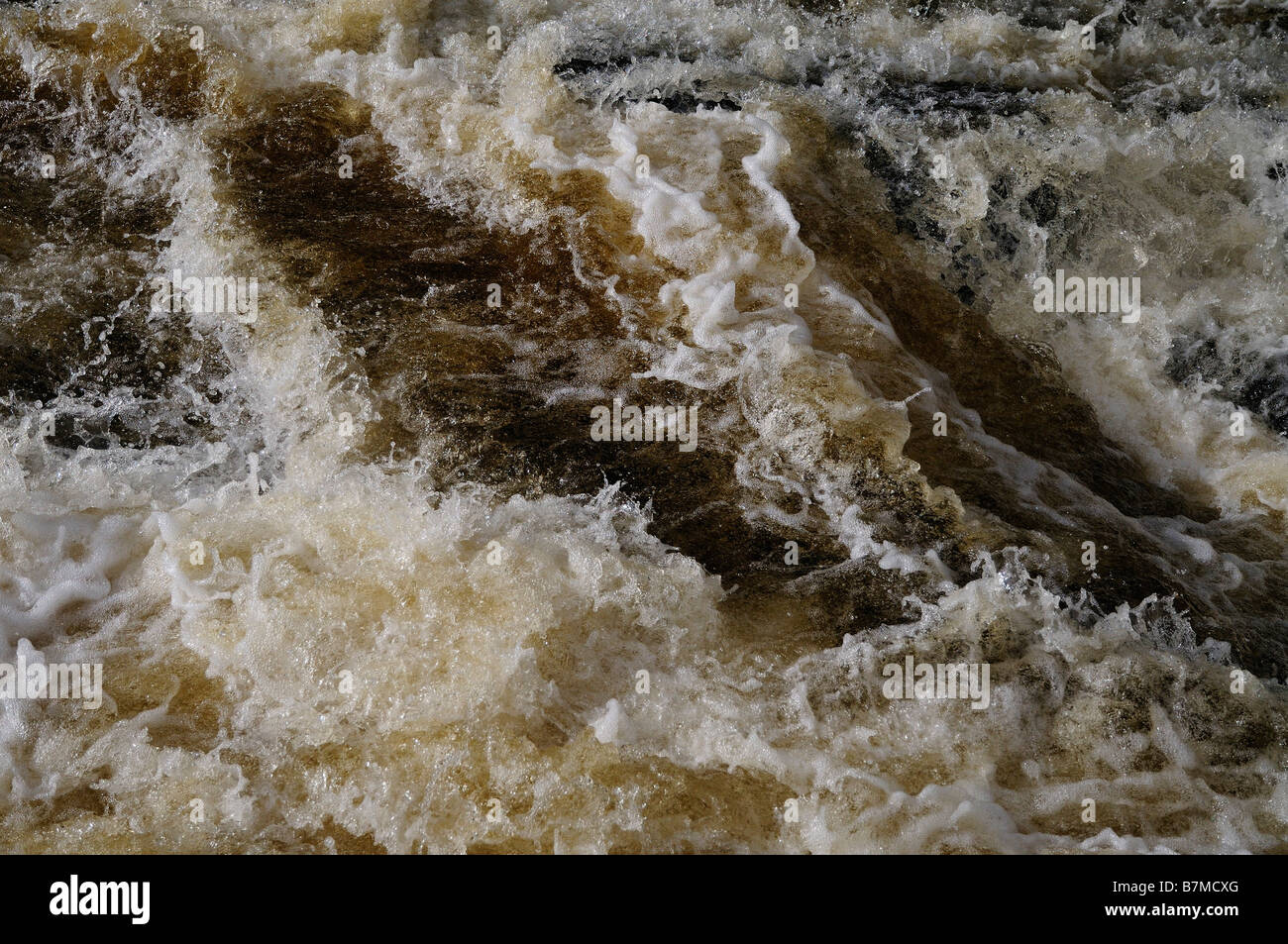 Roaring rapids hi-res stock photography and images - Alamy