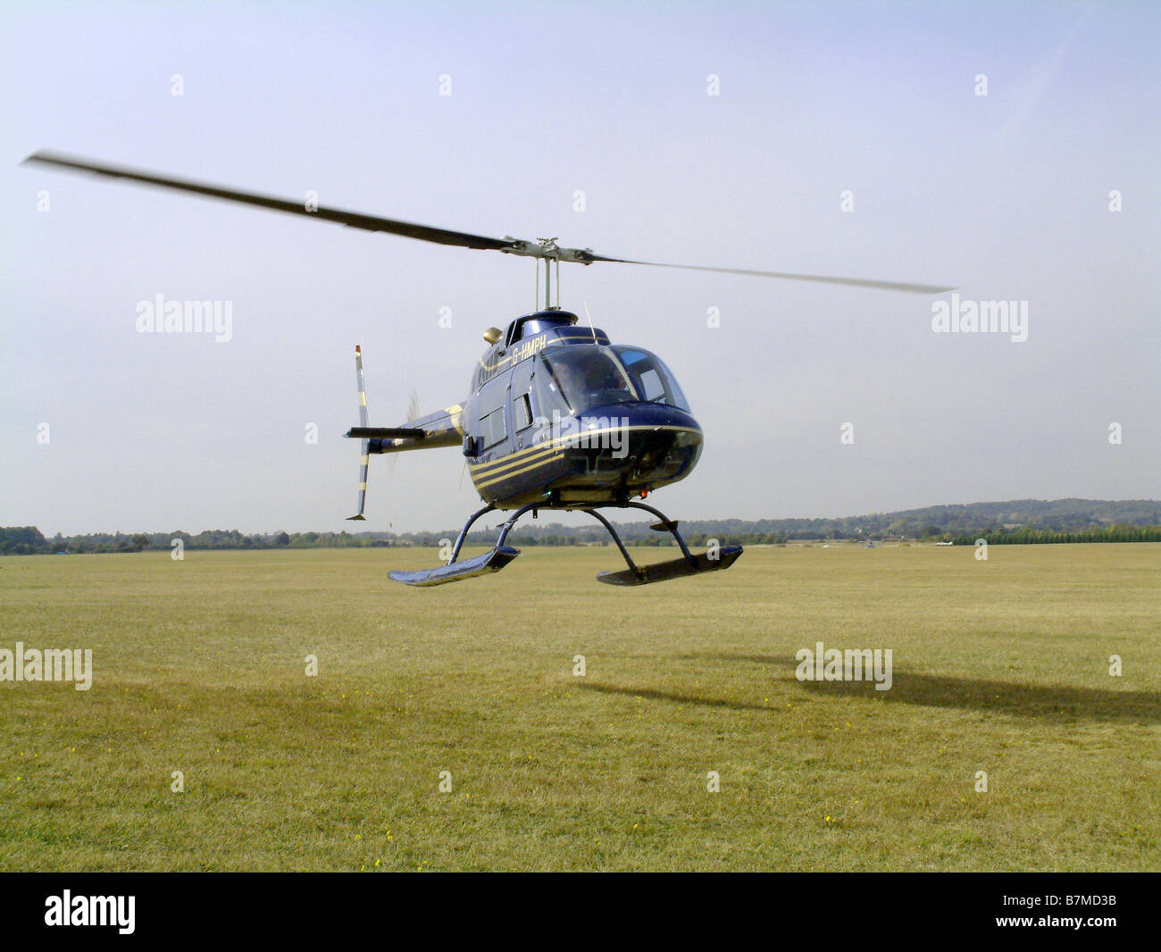 Bell 206 helicopter hi-res stock photography and images - Alamy