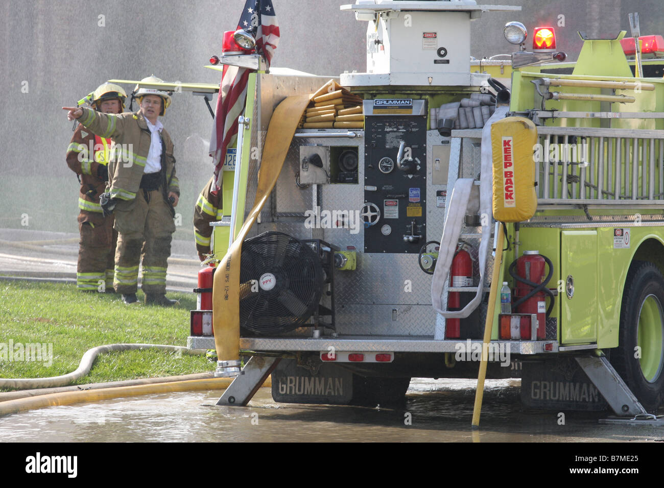 Firefighters respond to a serious industrial fire Stock Photo - Alamy