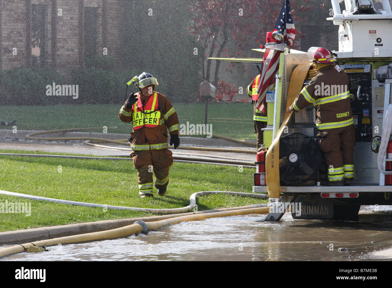Firefighters respond to a serious industrial fire Stock Photo - Alamy