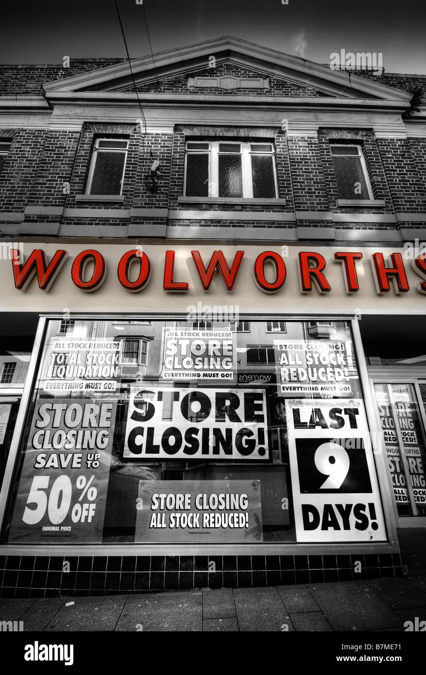 Woolworths close hi-res stock photography and images - Alamy