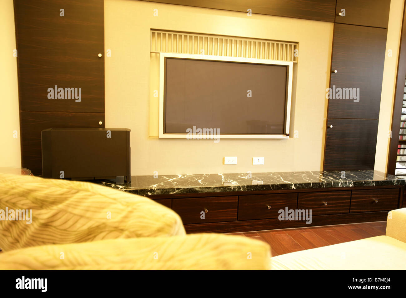 Tv system hi-res stock photography and images - Alamy