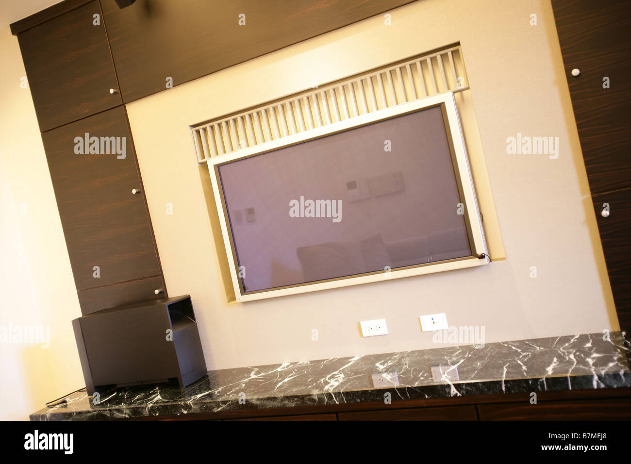 Tv system hi-res stock photography and images - Alamy