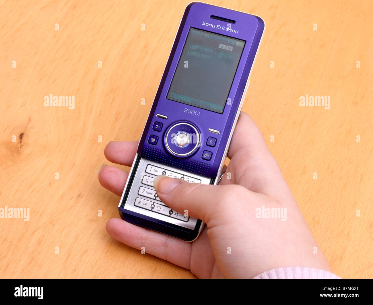Sony ericsson mobile phone hi-res stock photography and images - Alamy
