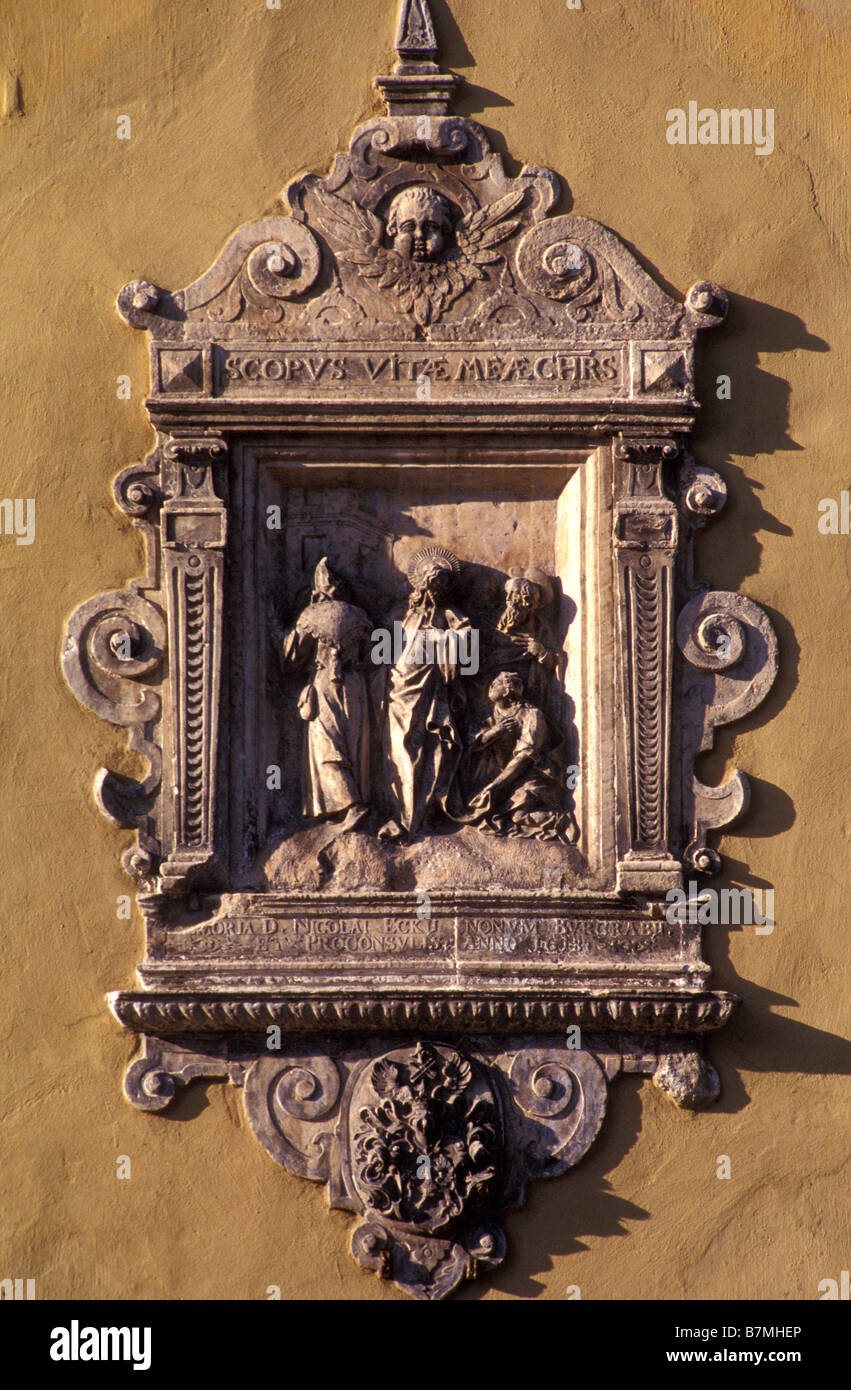 Medieval plaque hi-res stock photography and images - Alamy