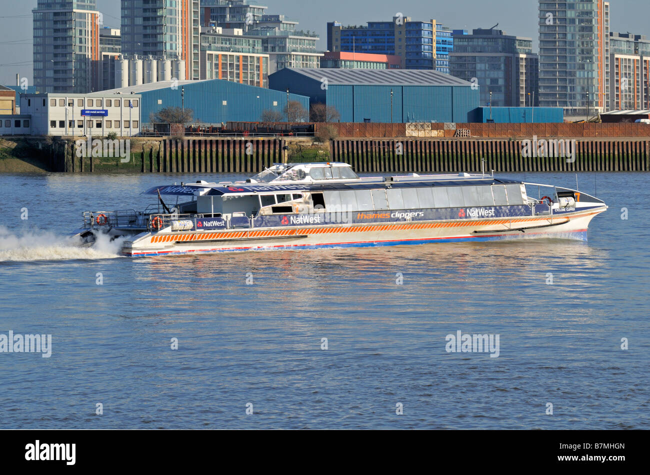 Thames clippers river ferry hi-res stock photography and images - Alamy