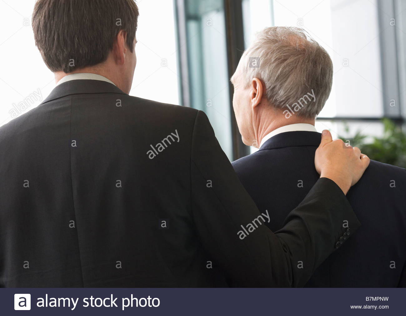 Commiserating Stock Photos & Commiserating Stock Images - Alamy