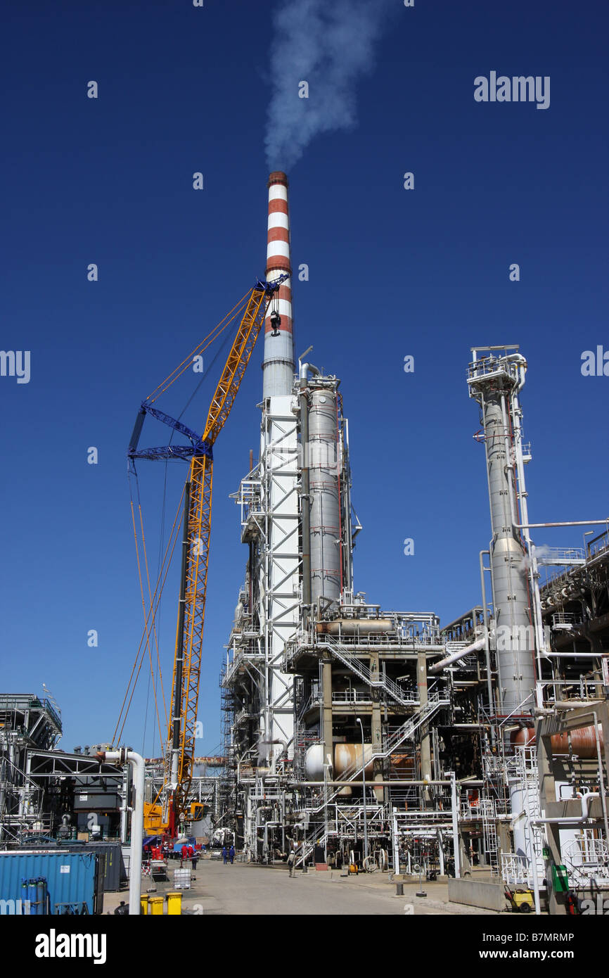 Petrol processing plant at Sines, Portugal Stock Photo - Alamy
