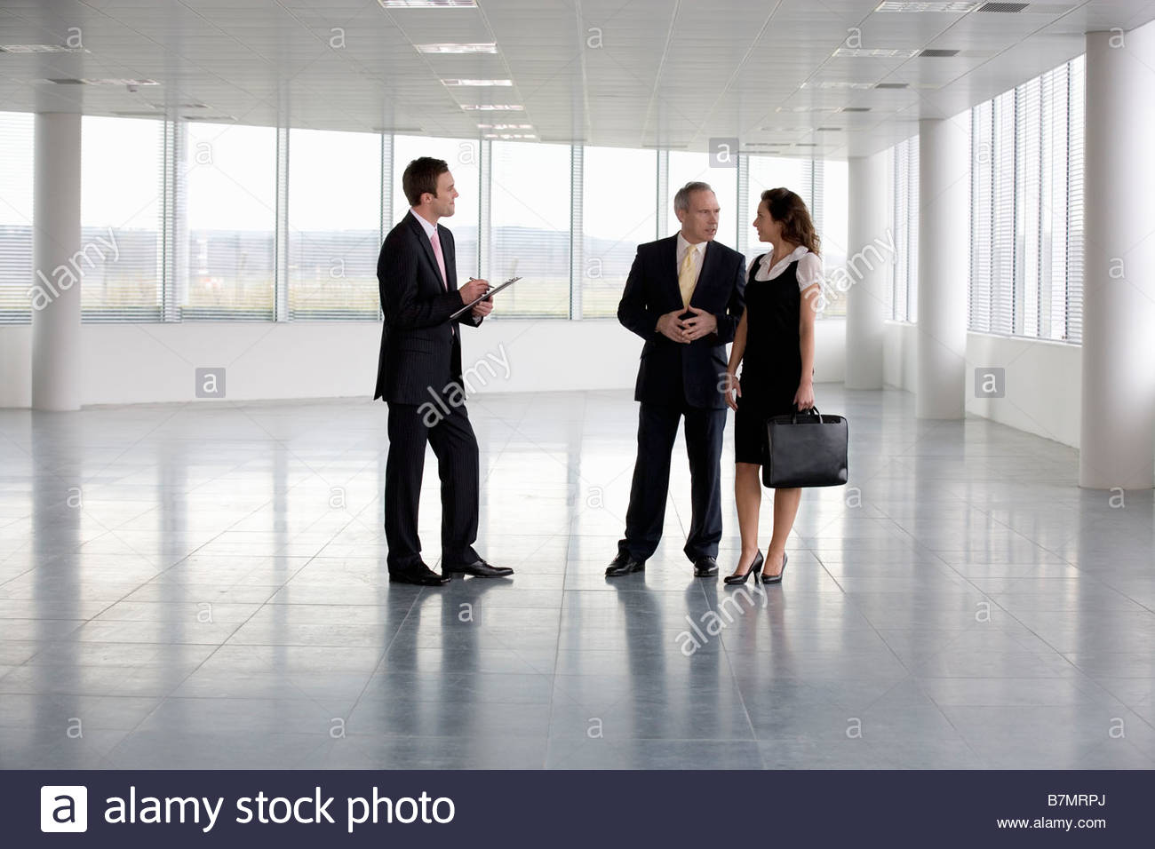 Commercial Office Space Stock Photos & Commercial Office Space Stock ...