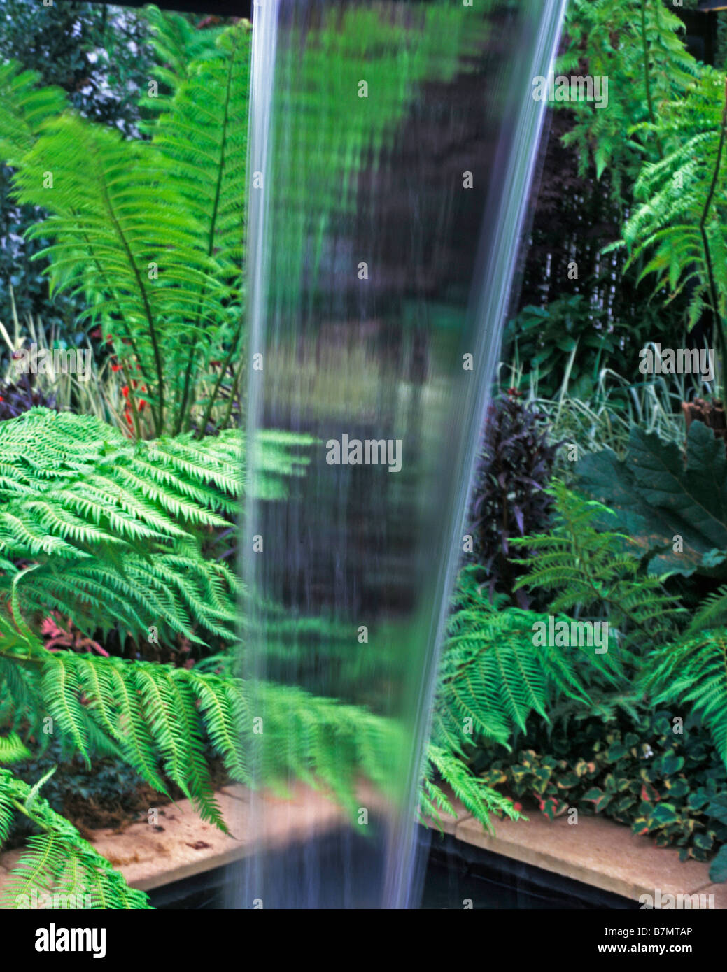 Sheet waterfall hi-res stock photography and images - Alamy