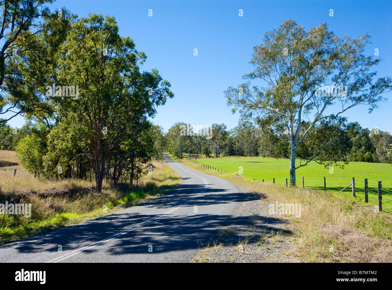 Australian road landscape hi-res stock photography and images - Alamy