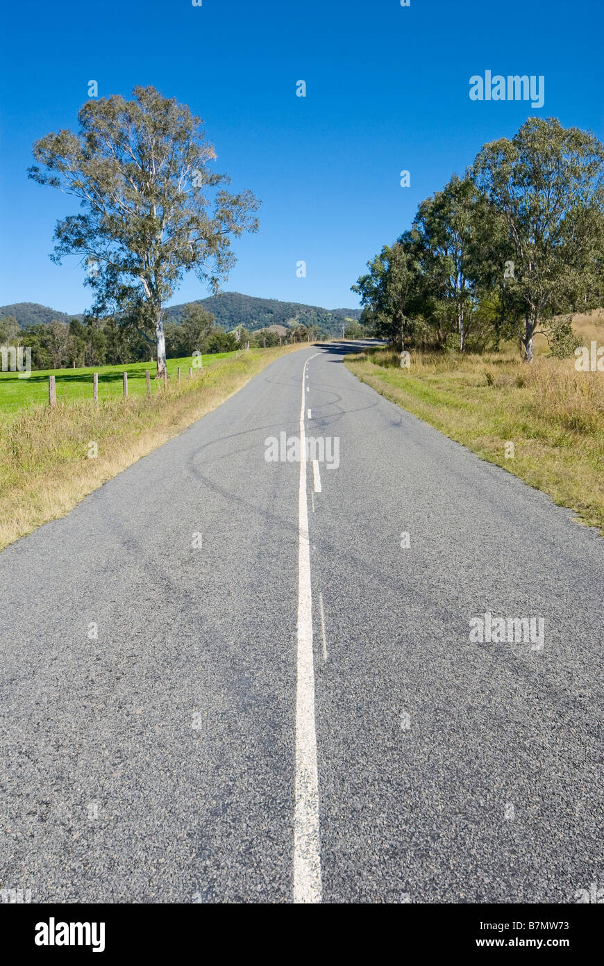 Australian road landscape hi-res stock photography and images - Alamy