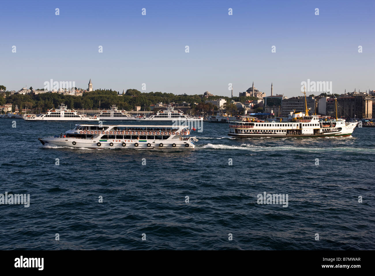 Turkish ferries hi-res stock photography and images - Alamy