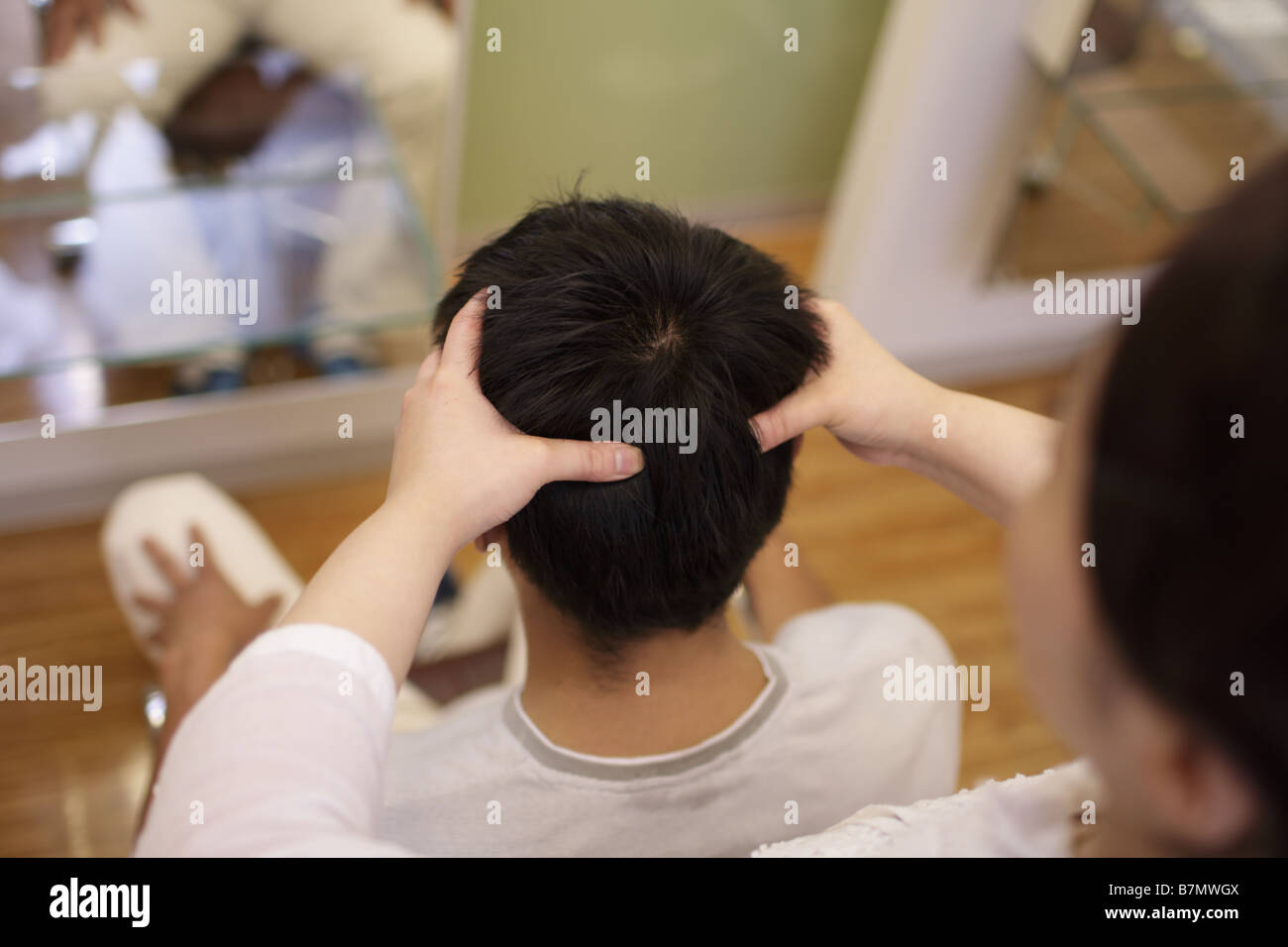 Man Having a Head Massage Stock Photo - Alamy