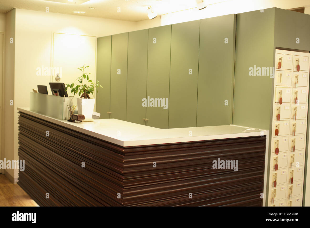 Empty Reception Desk in Hairsalon Stock Photo - Alamy