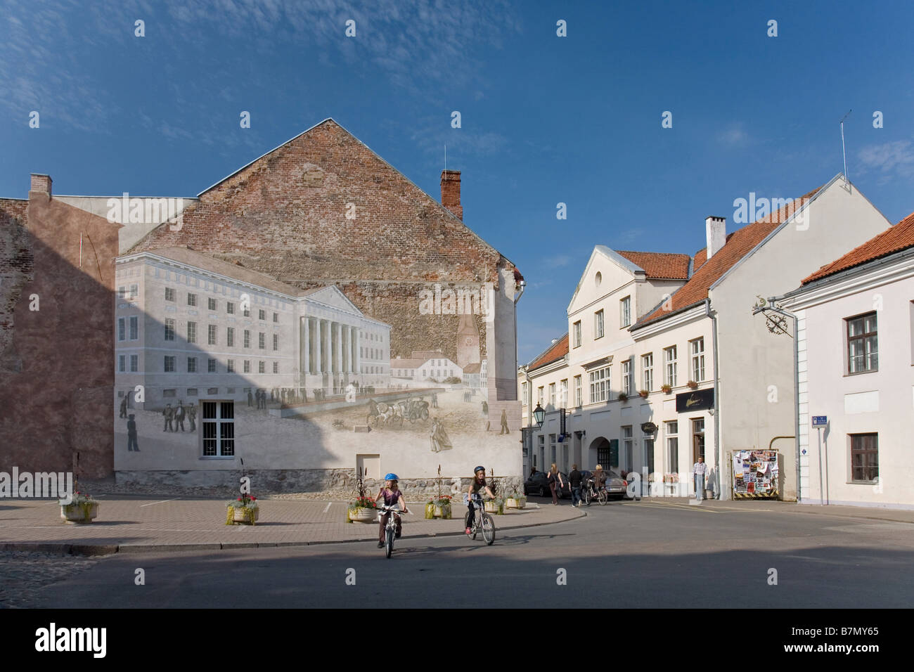 Tartu university hi-res stock photography and images - Alamy