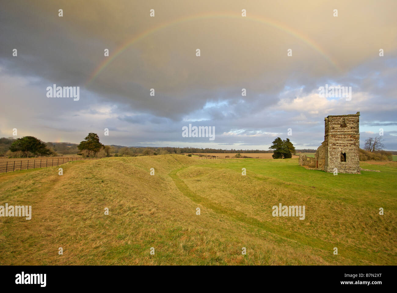 Knowlton circle hi-res stock photography and images - Alamy