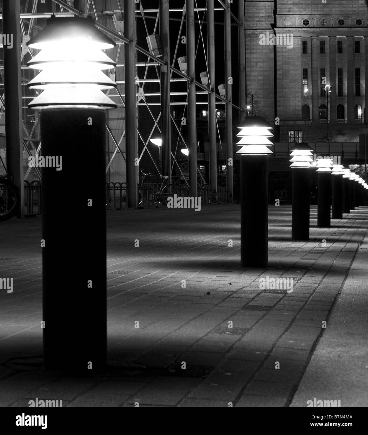 Row of stylish street lights Stock Photo - Alamy