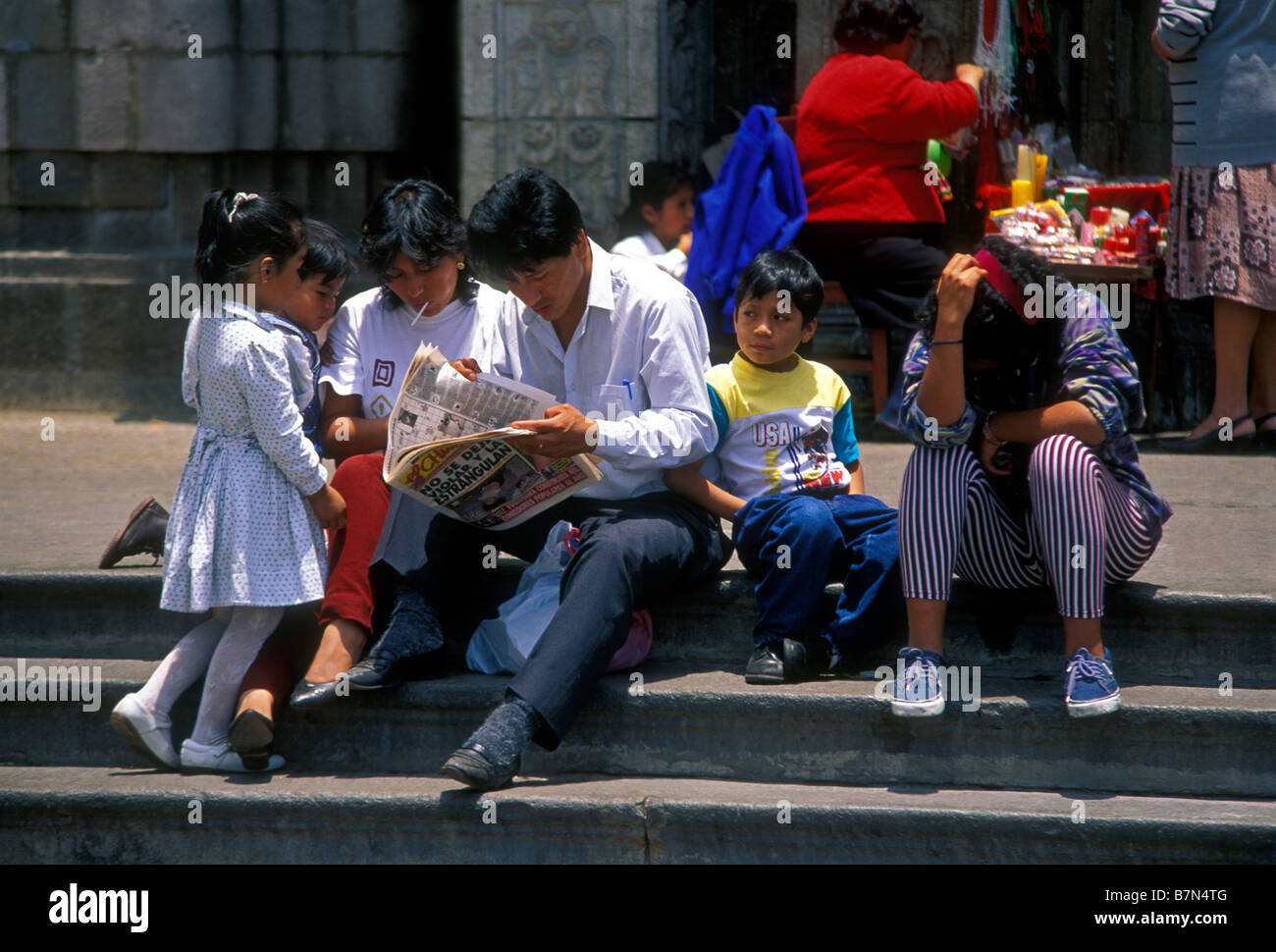 Peruvians, Peruvian people, family, father, mother children, San ...