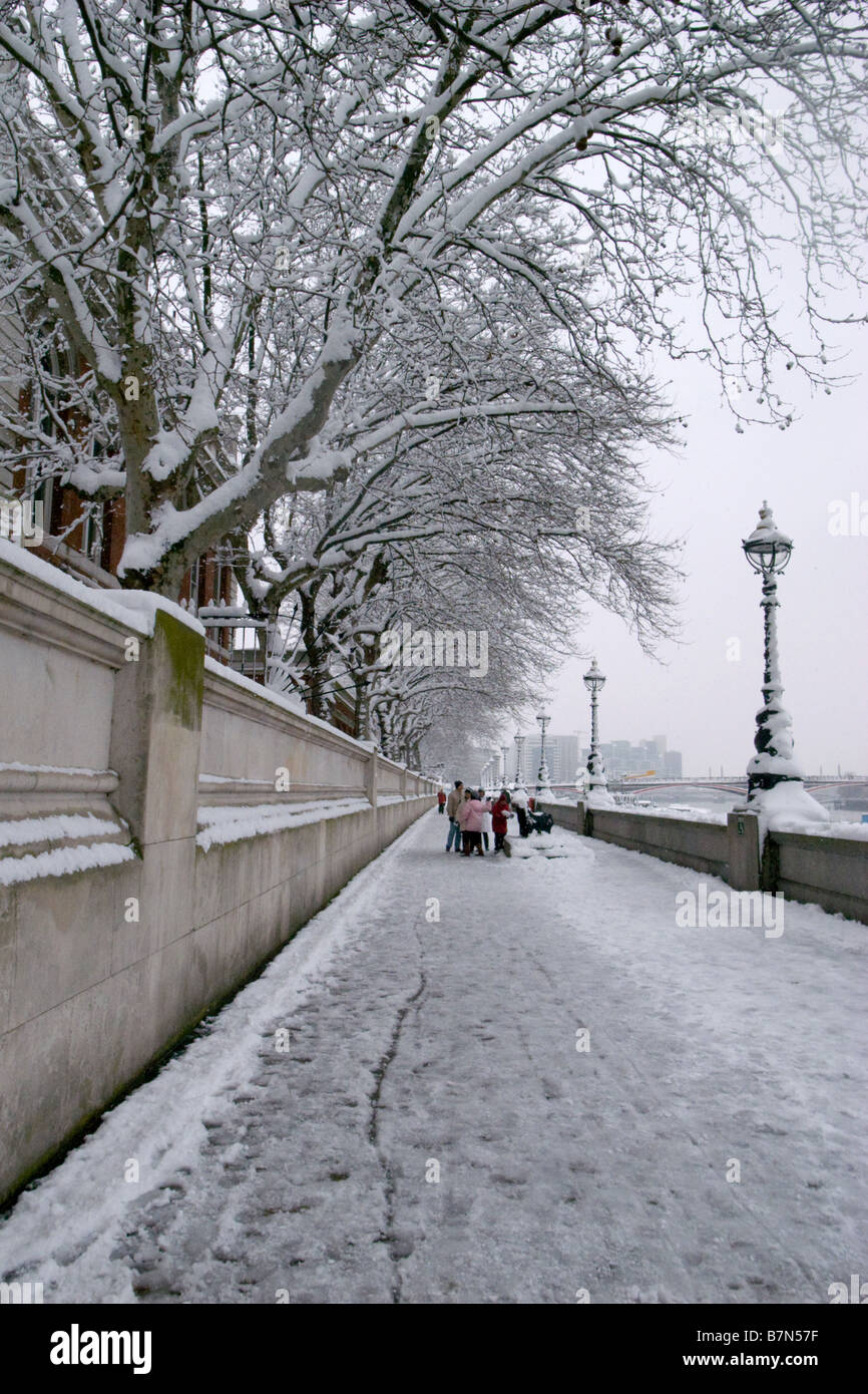 Snow in February in London Stock Photo - Alamy